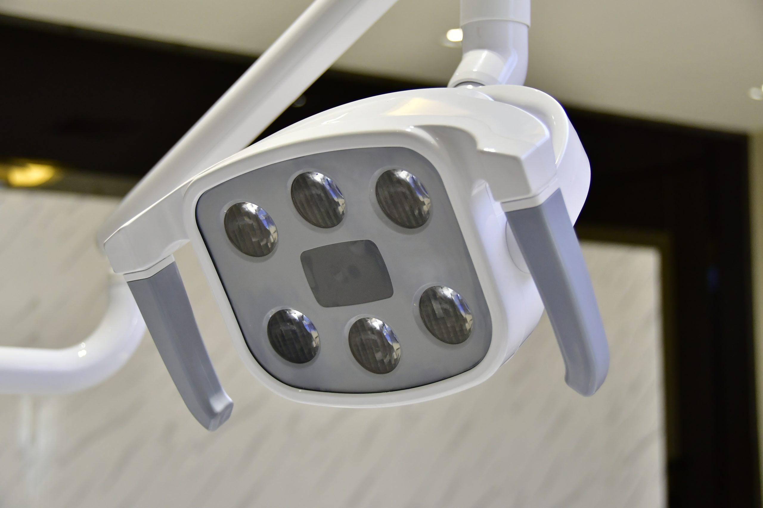 Selecting LED Dental Chair Lights | Dental Unit Supplier